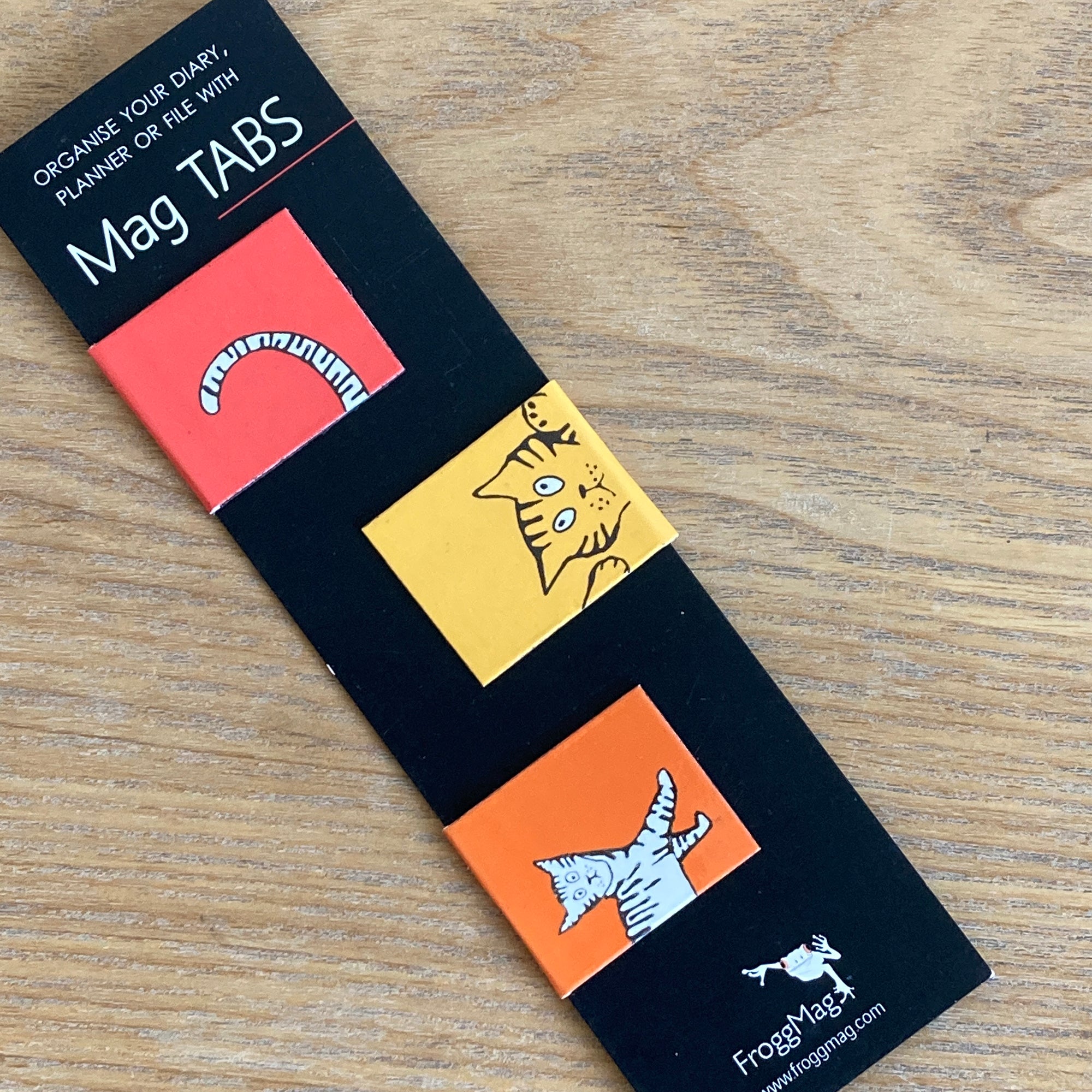 Mag Tabs - Red Cats – Froggmag