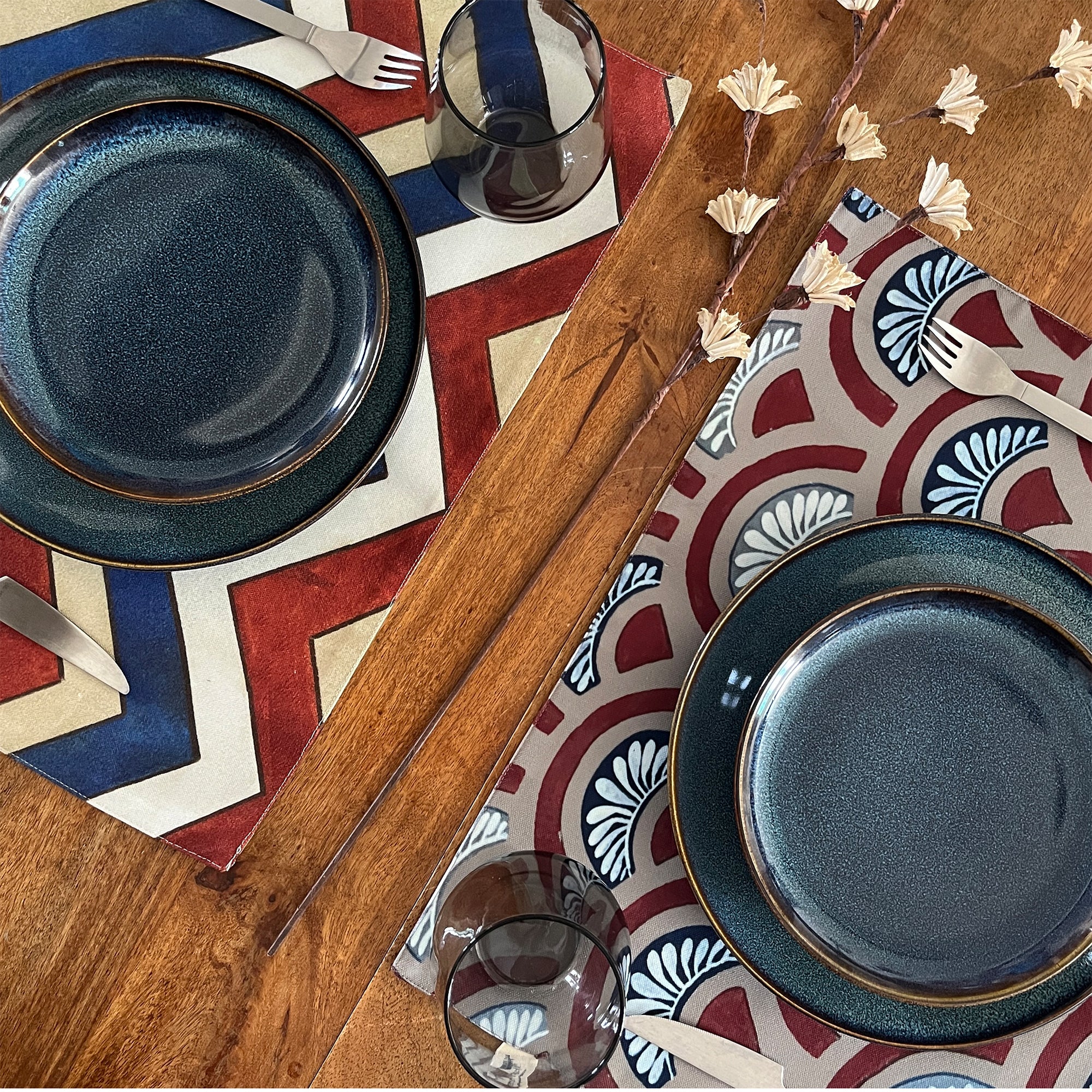 Place Mats - Mandana - Maroon - Set of 2 – Froggmag