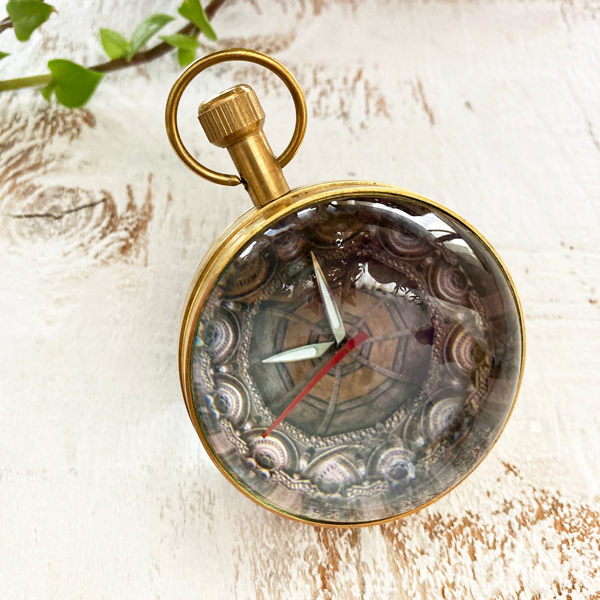 Paper Weight Clock - Dome - CSMT (VT), Mumbai – Froggmag